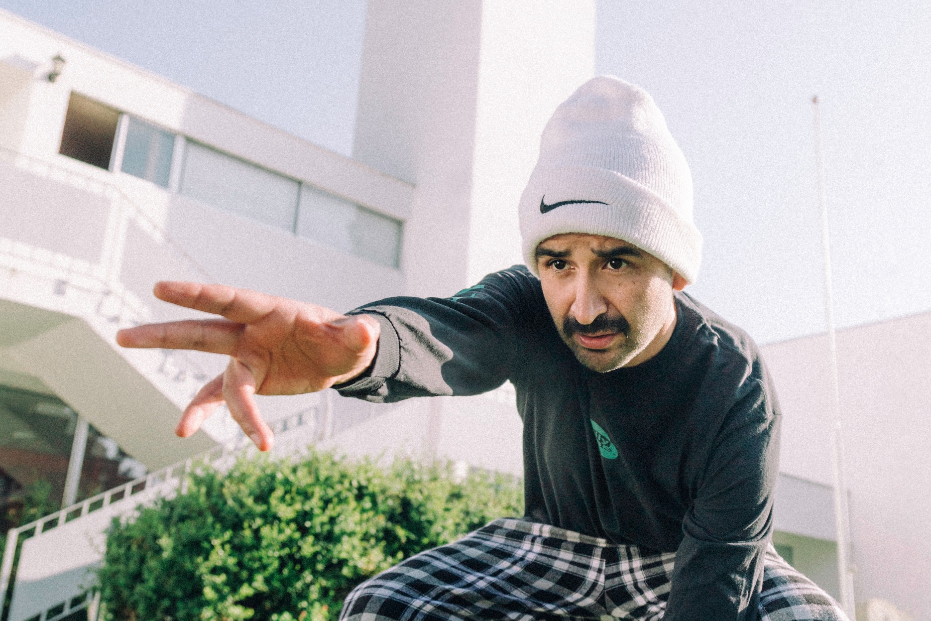 Bronko Yotte y las motivaciones de la fama en “Esasi”, la antesala del ...