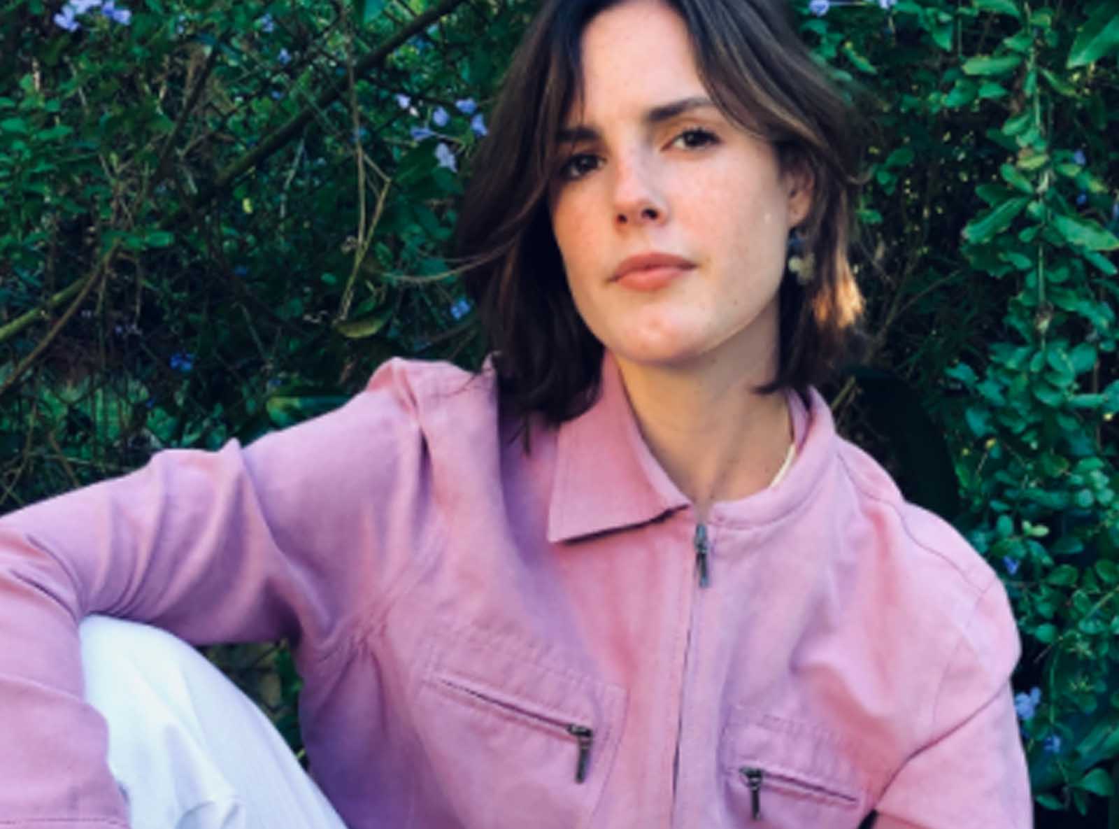 Kate Teague presenta "Play For Time", una balada sobre amantes ...