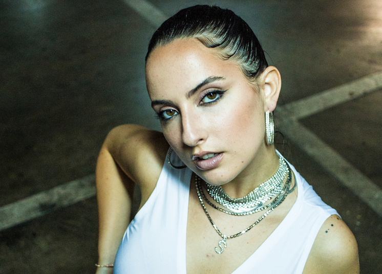 SHIREL firma con Sony Music Publishing Latin