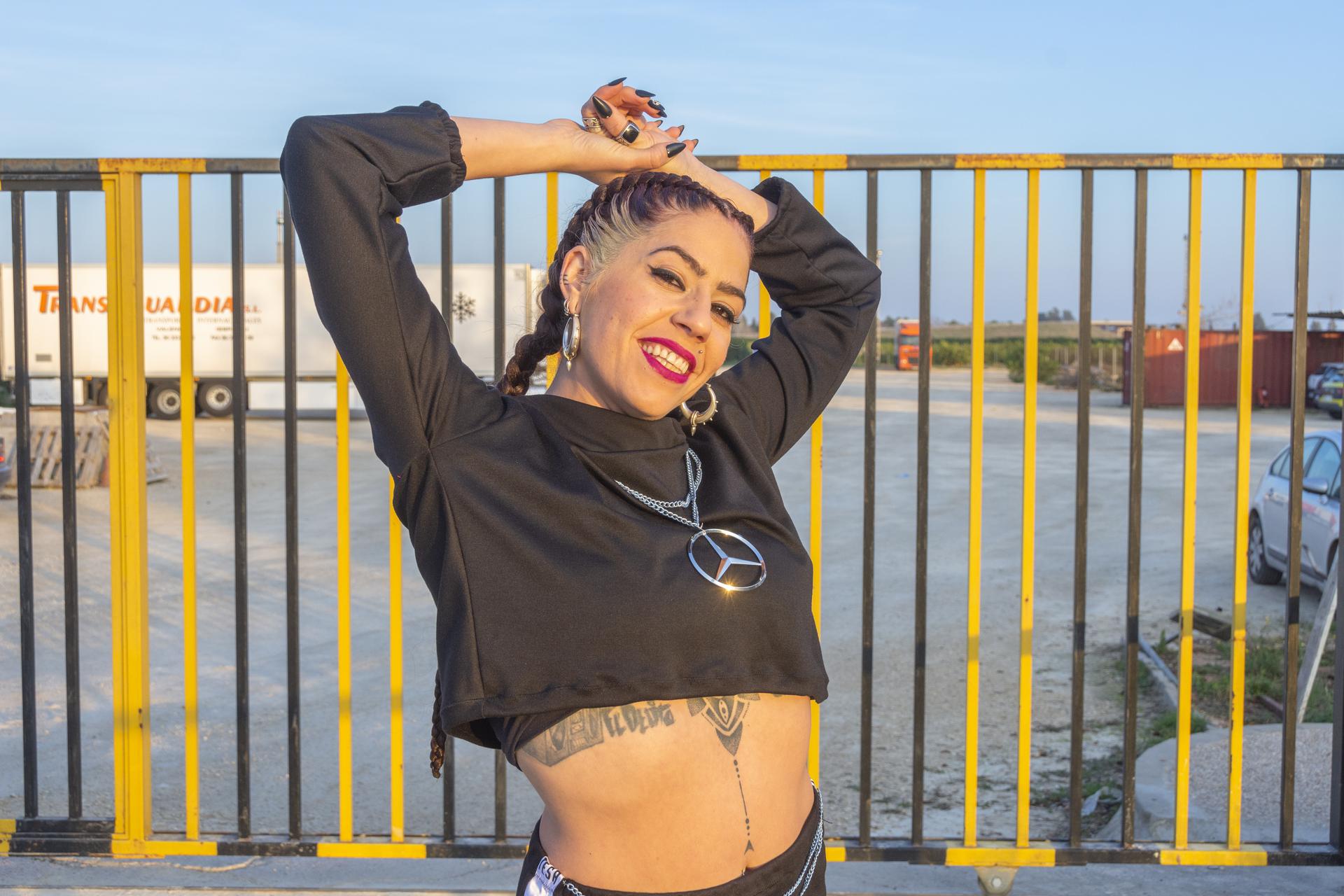 La rapera TESA presenta su nuevo trabajo en Sant Joan d'Alacant