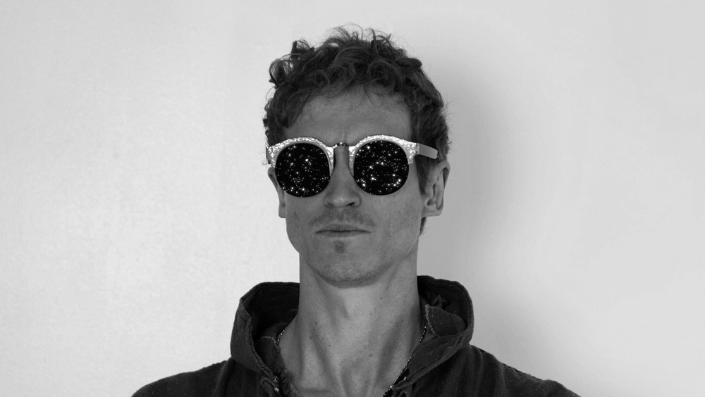 Louis Cole comparte su nuevo álbum, Quality Over Opinion