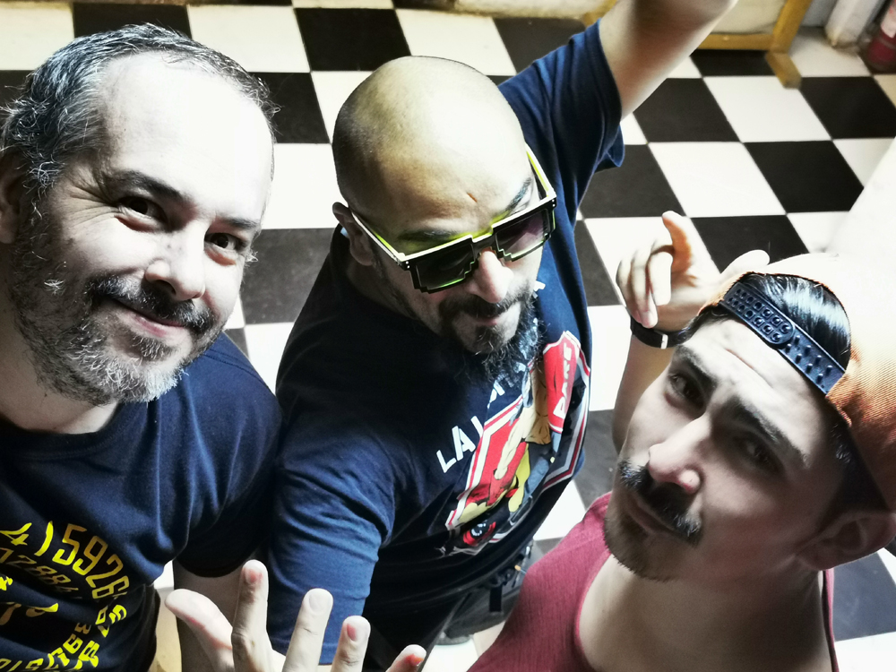 Tonto Pero Feo se despide de los escenarios, con show en Bar de René