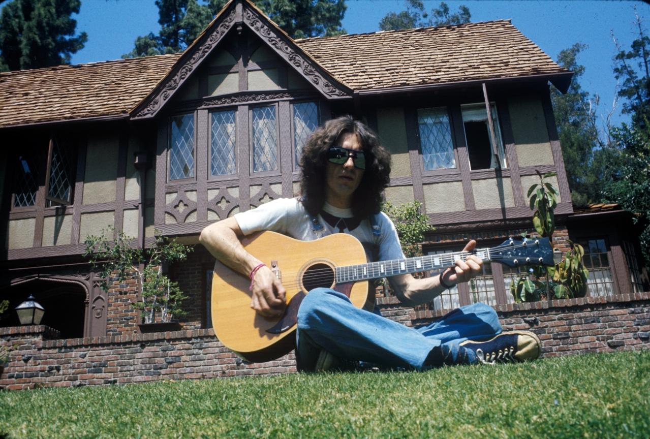 George Harrison: escucha la remezcla de “Be Here Now (Take 8 y 2024 mix)”